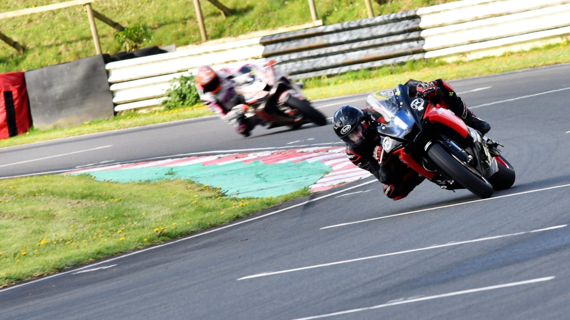 Fowlers Premier Motorcycle Track Day – Castle Combe Race Circuit
