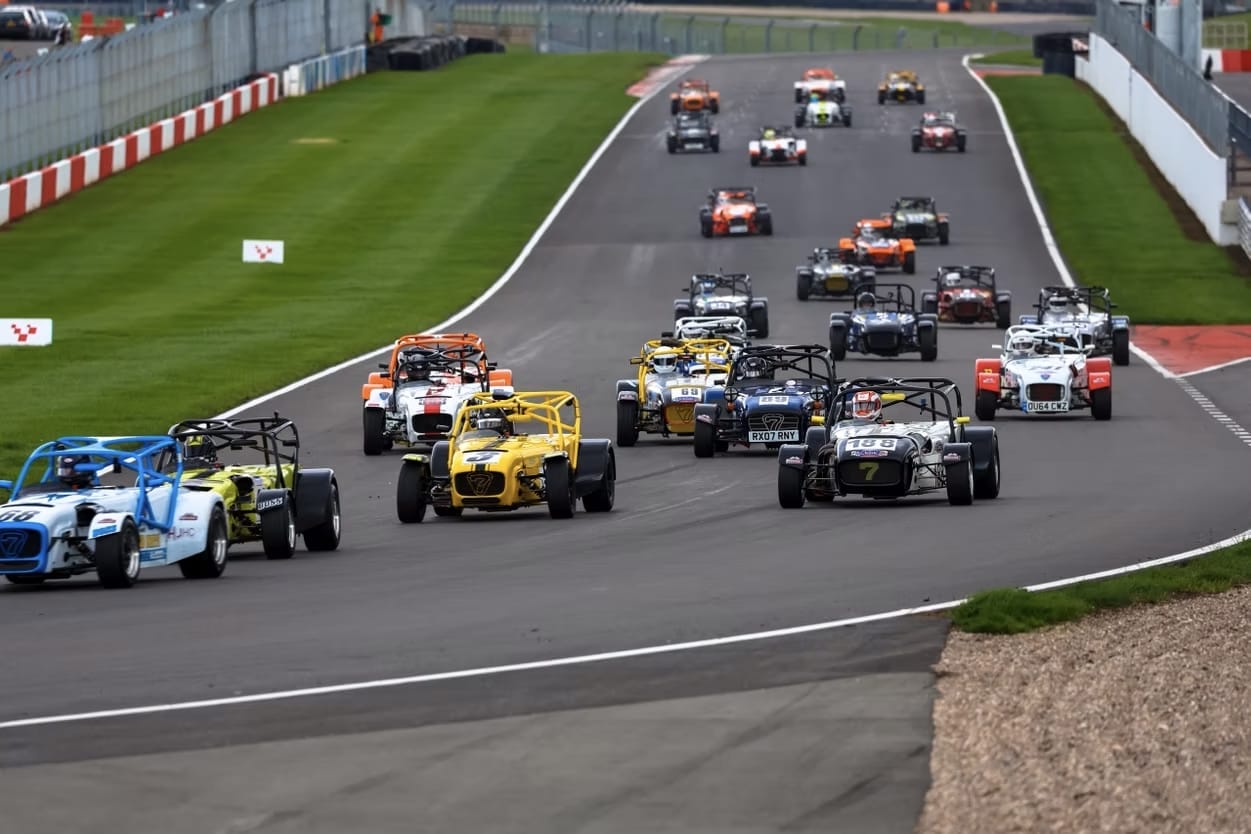 CSCC Puma Cup – Castle Combe Race Circuit