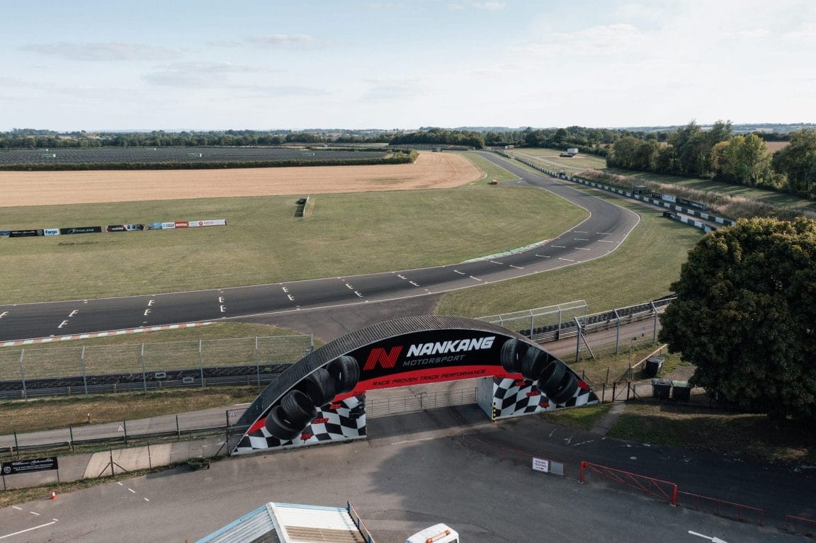 REPERFORMANCE CONTINUES SPONSORSHIP OF CASTLE COMBE’S HIGH-SPEED FOLLY ...
